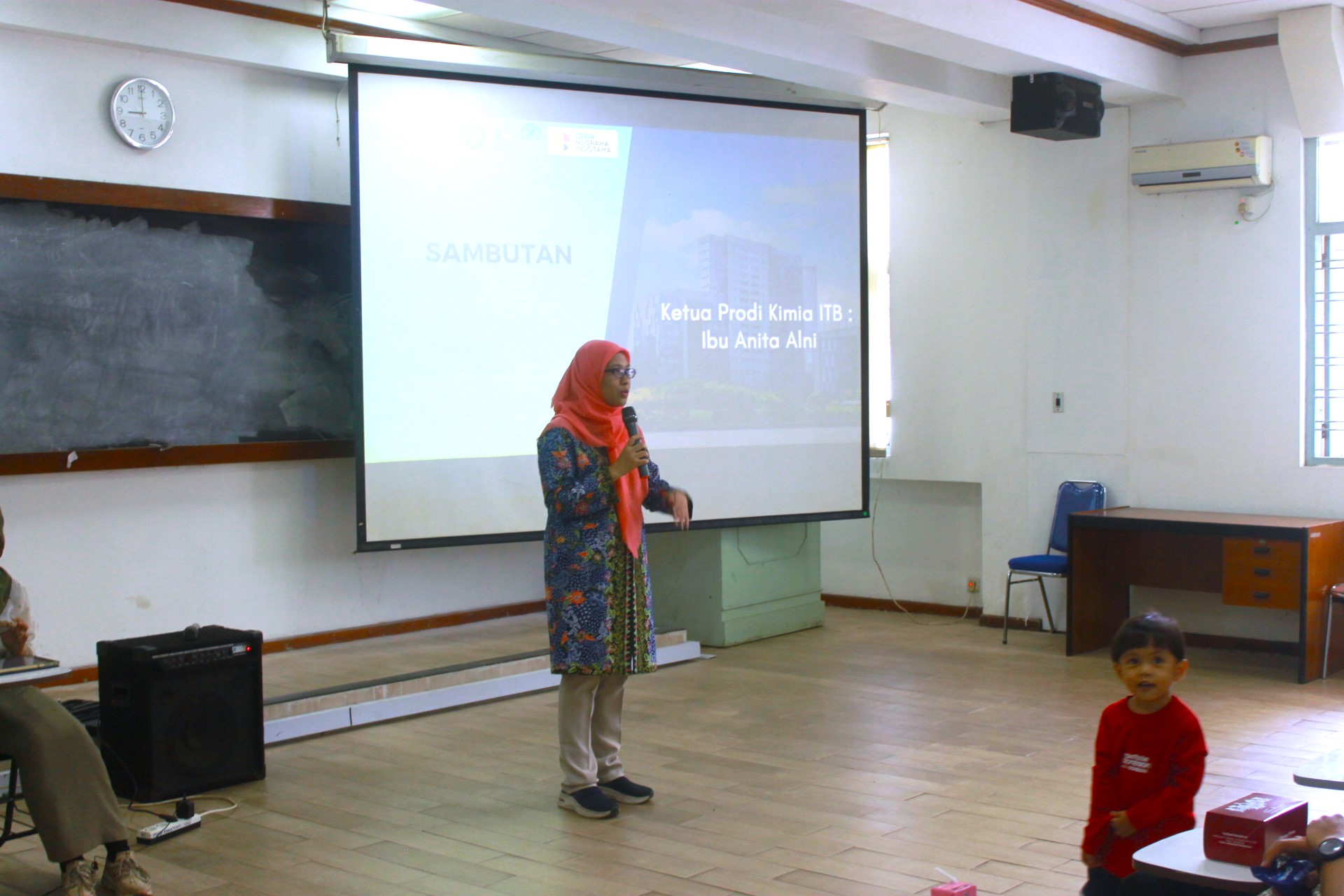 Prodi Kimia ITB bekerja sama dengan IAKI (Ikatan Alumni Kimia) ITB dan ...
